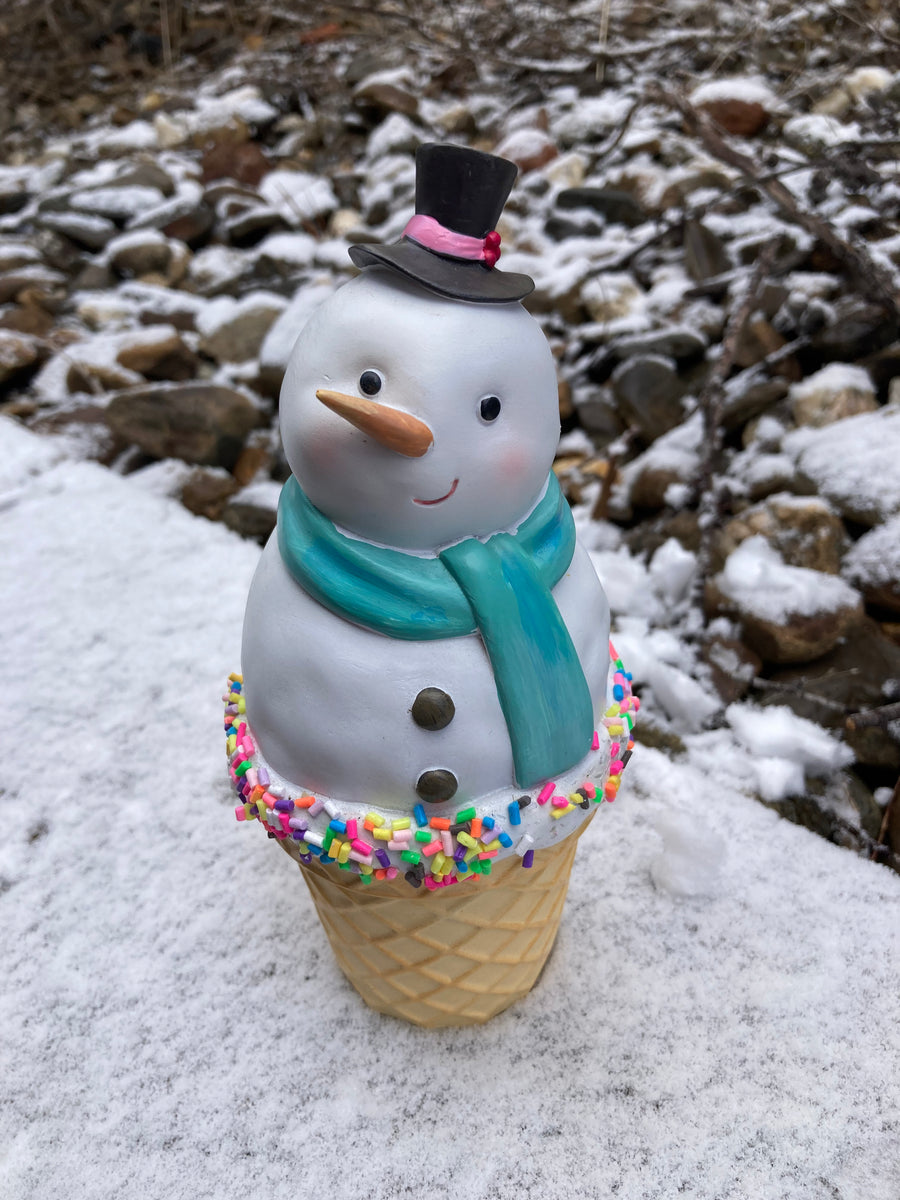 Icecream Cone Snowman – The Christmas Wreath Company